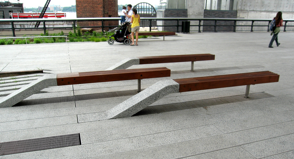Most Beautiful and Unique Benches in New York City | 6sqft